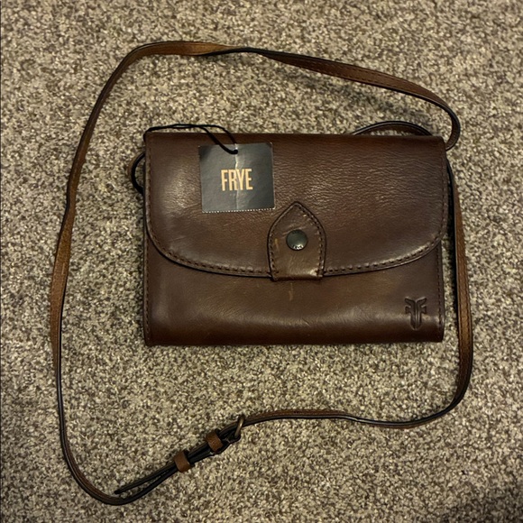 Frye | Bags | Frye Dark Brown Leather Crossbody Melissa Wallet ...